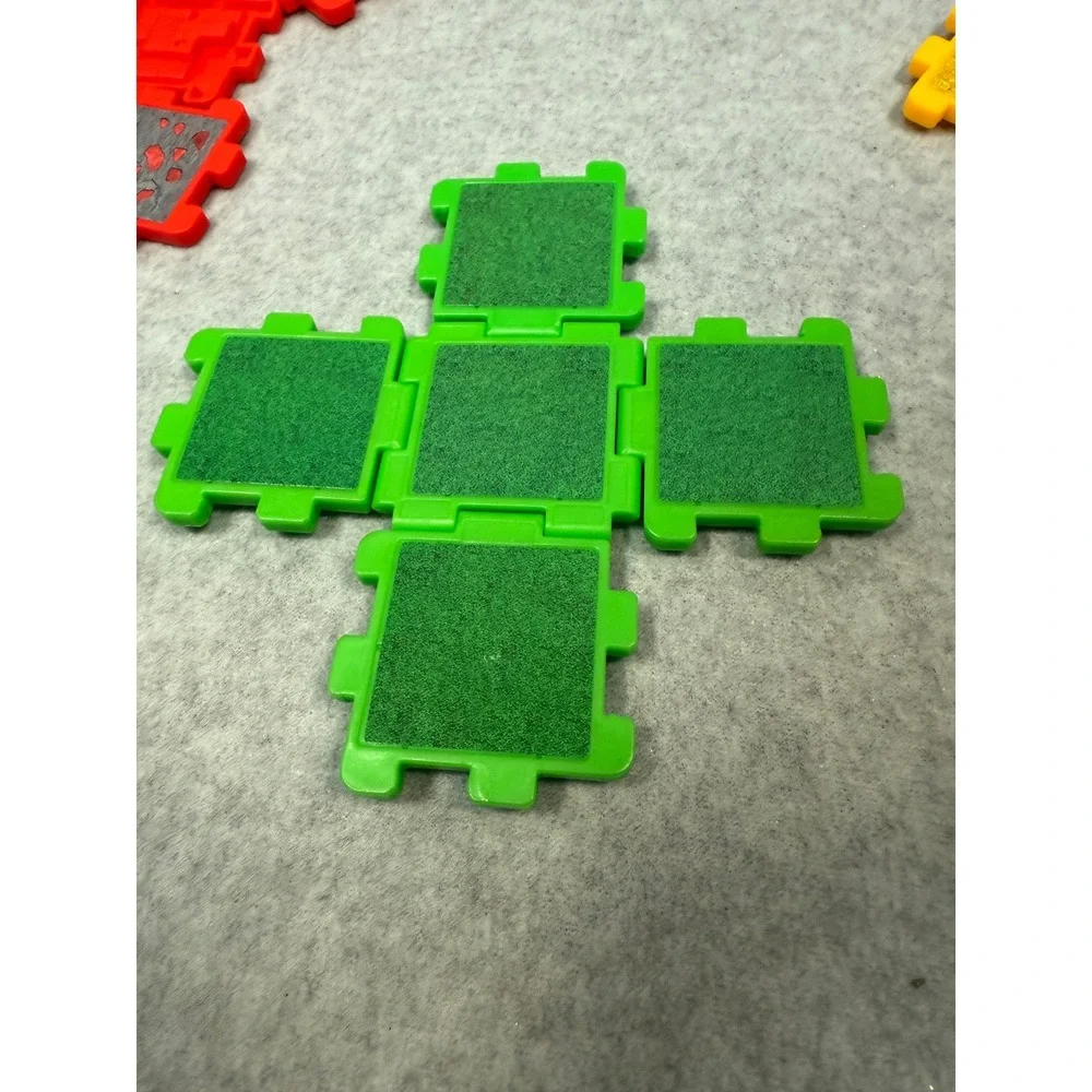 McDonald's | Toys | Minecraft Mcdonalds 225 Happy Meal Toys Build Tiles ...